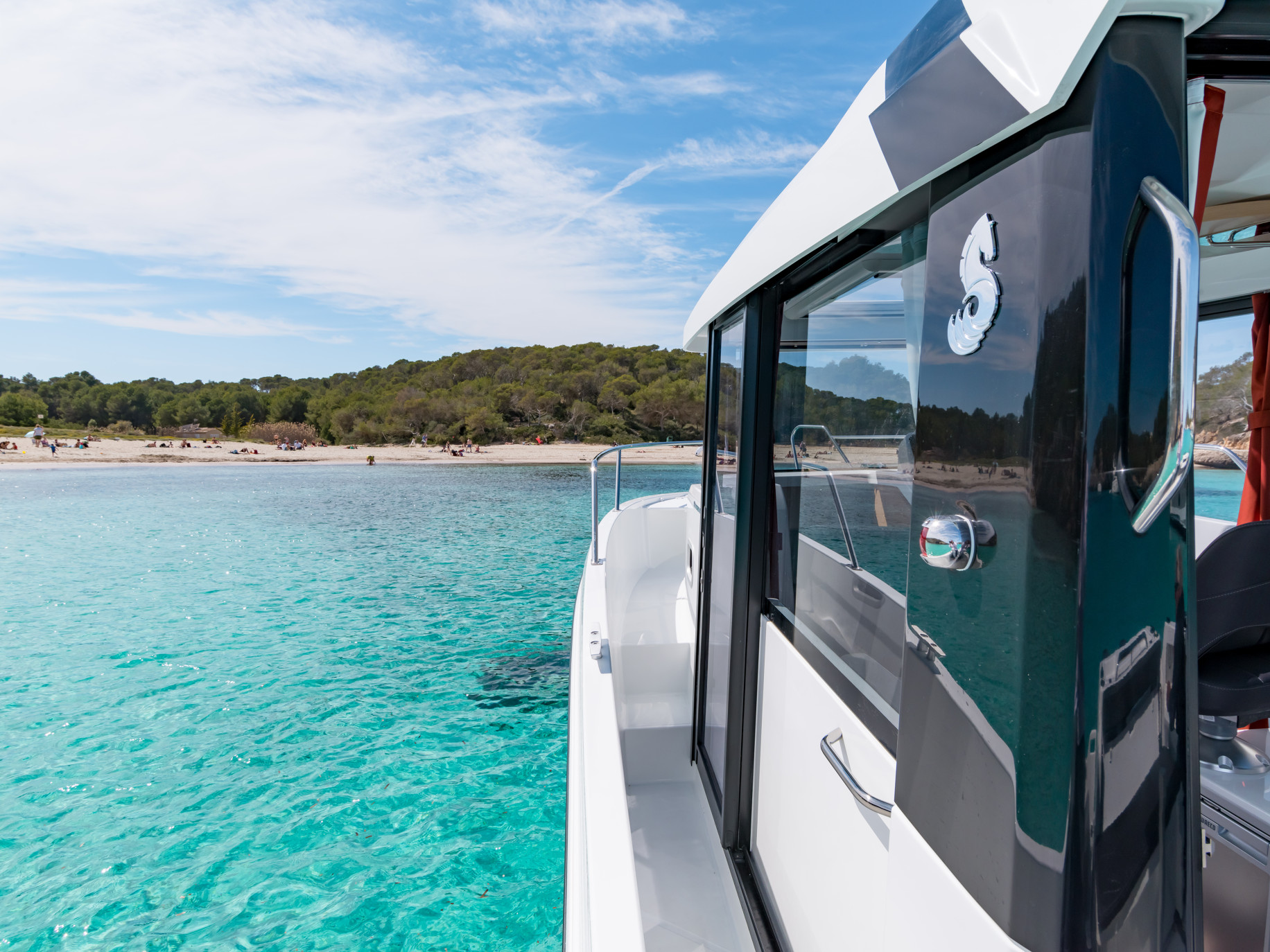 Motorboat Barracuda 8 - Powerboat Beneteau
