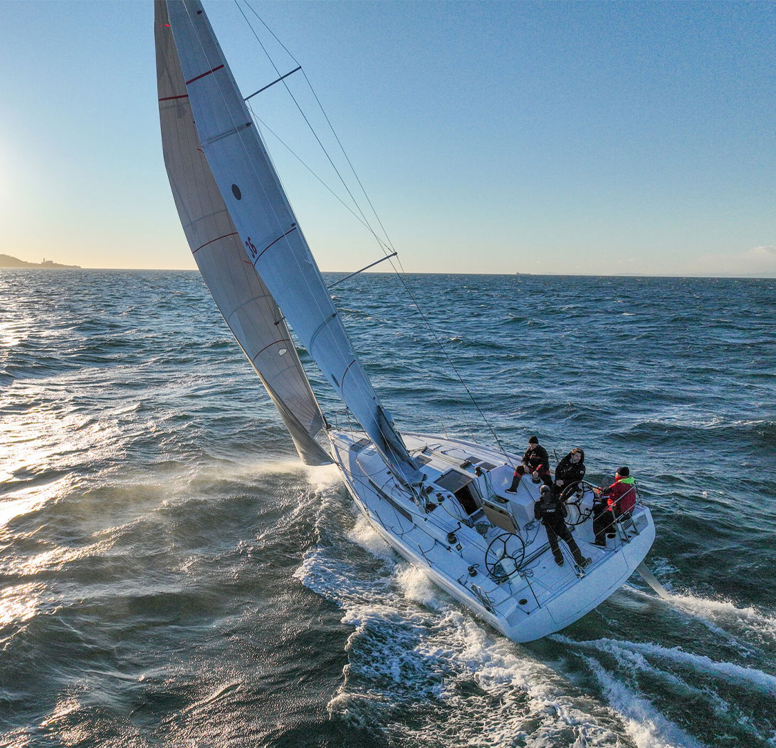 Beneteau First - family racing yachts for sale | Beneteau
