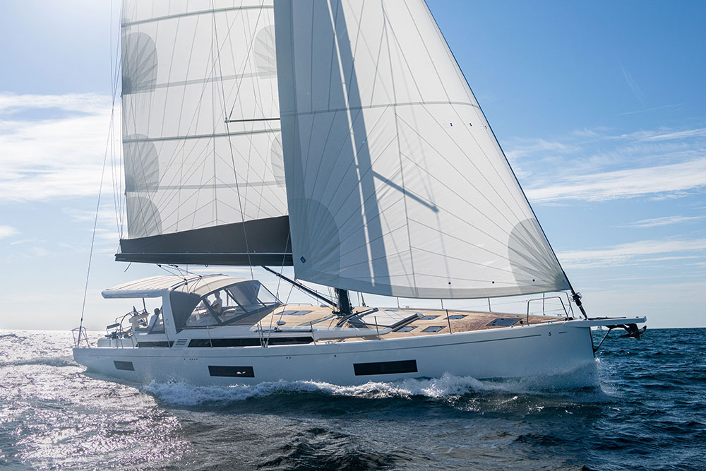 Beneteau Oceanis Yacht - Luxury sailing yachts for sale | Beneteau