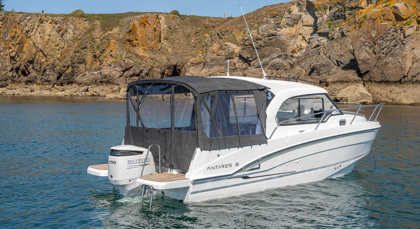 ANTARES 8 | BENETEAU