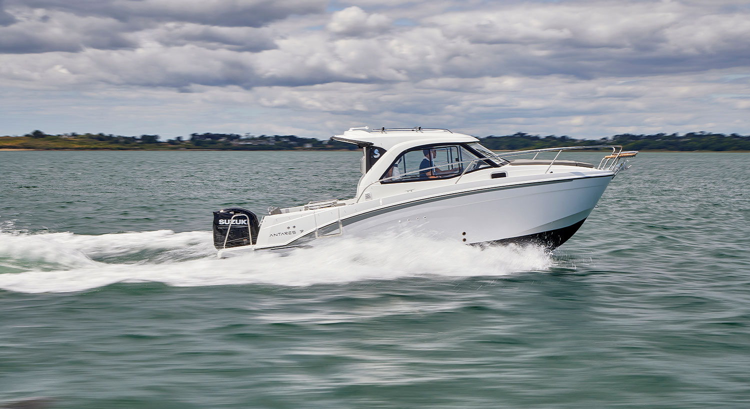 Antares 7 | BENETEAU