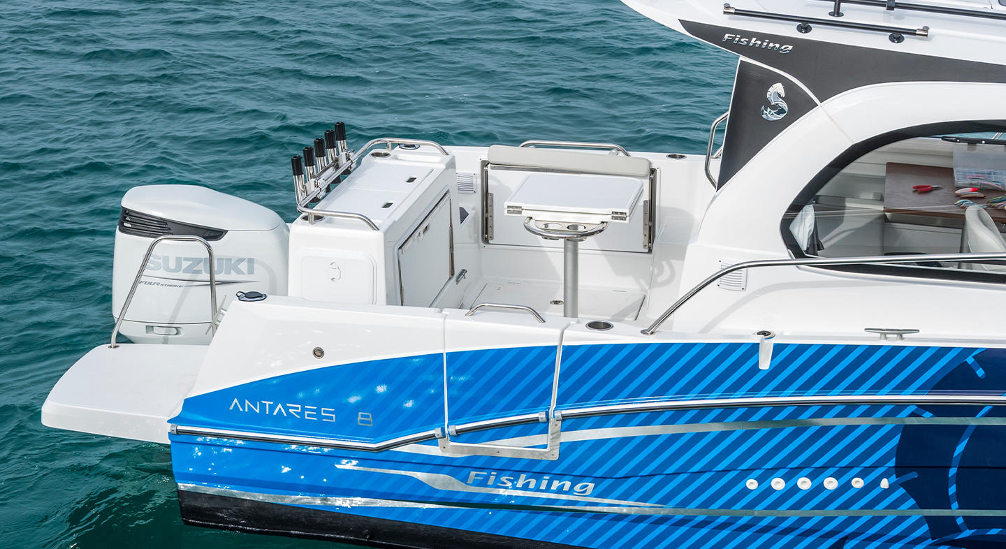 Antares 8 Fishing | BENETEAU