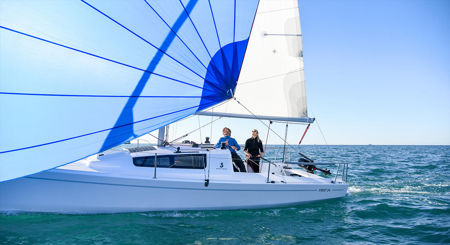 First 24 | BENETEAU