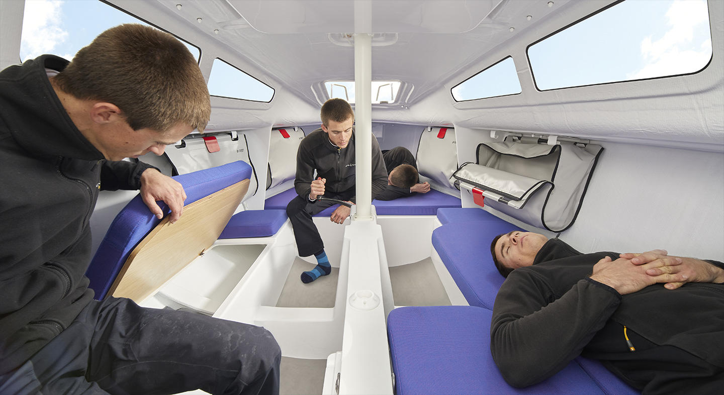 First 24 SE | BENETEAU