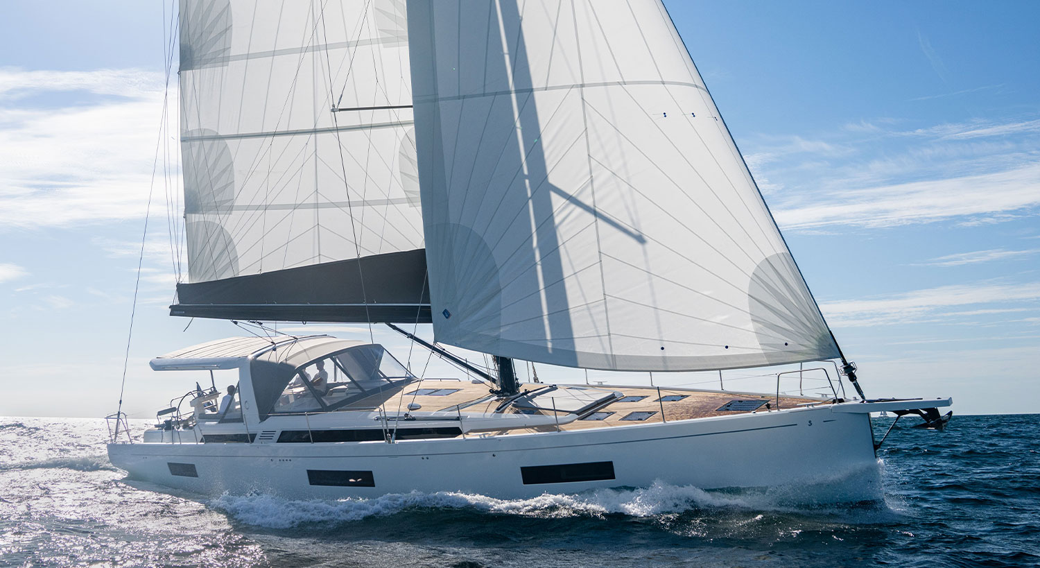 BENETEAU Oceanis Yacht 60 | Elegance Redefined