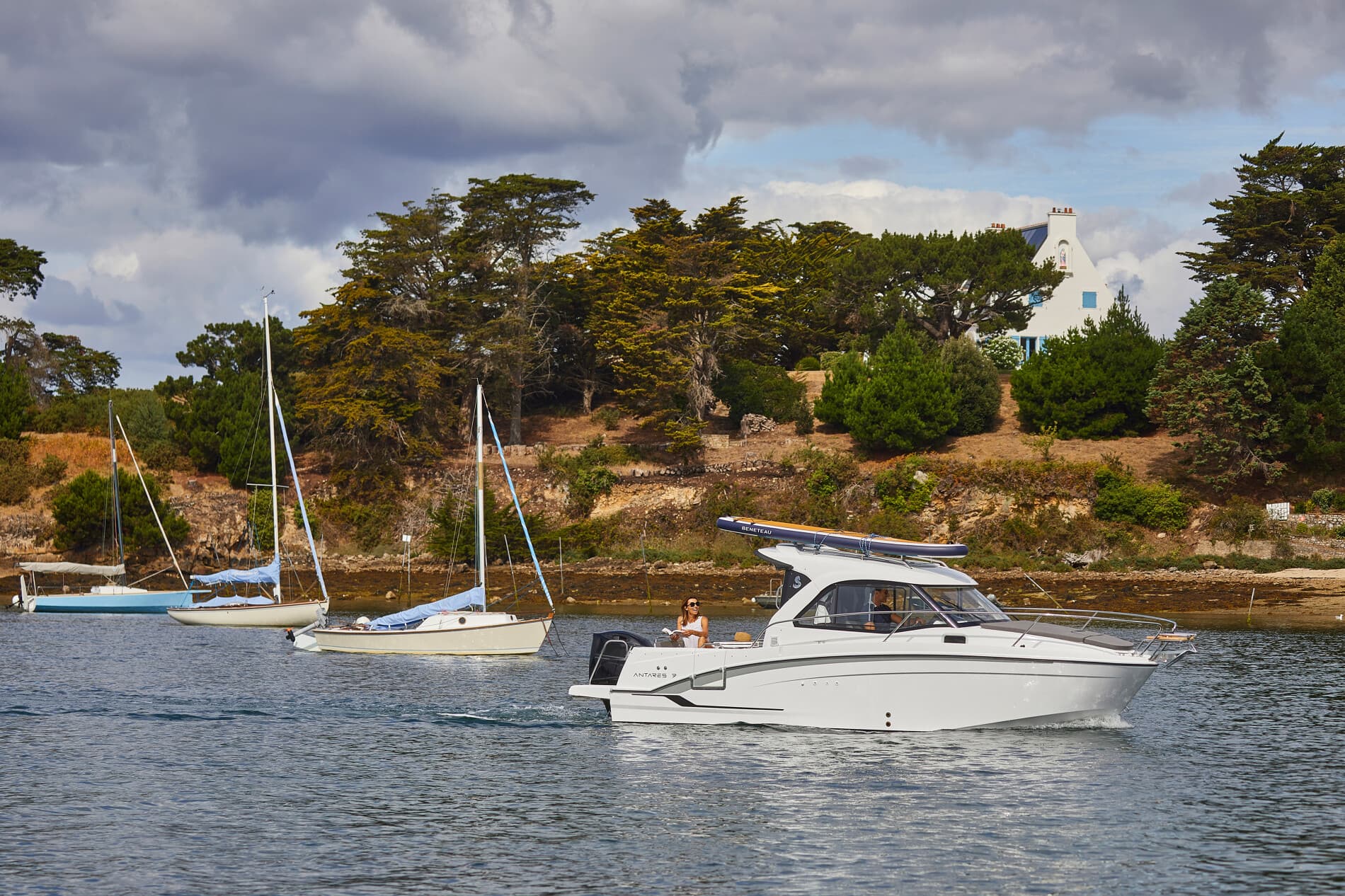 BENETEAU Antares 7 | A host of new features