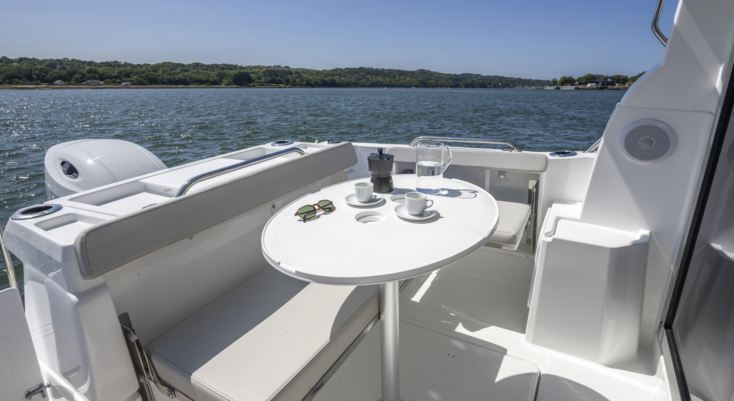 Antares 7 Fishing | BENETEAU