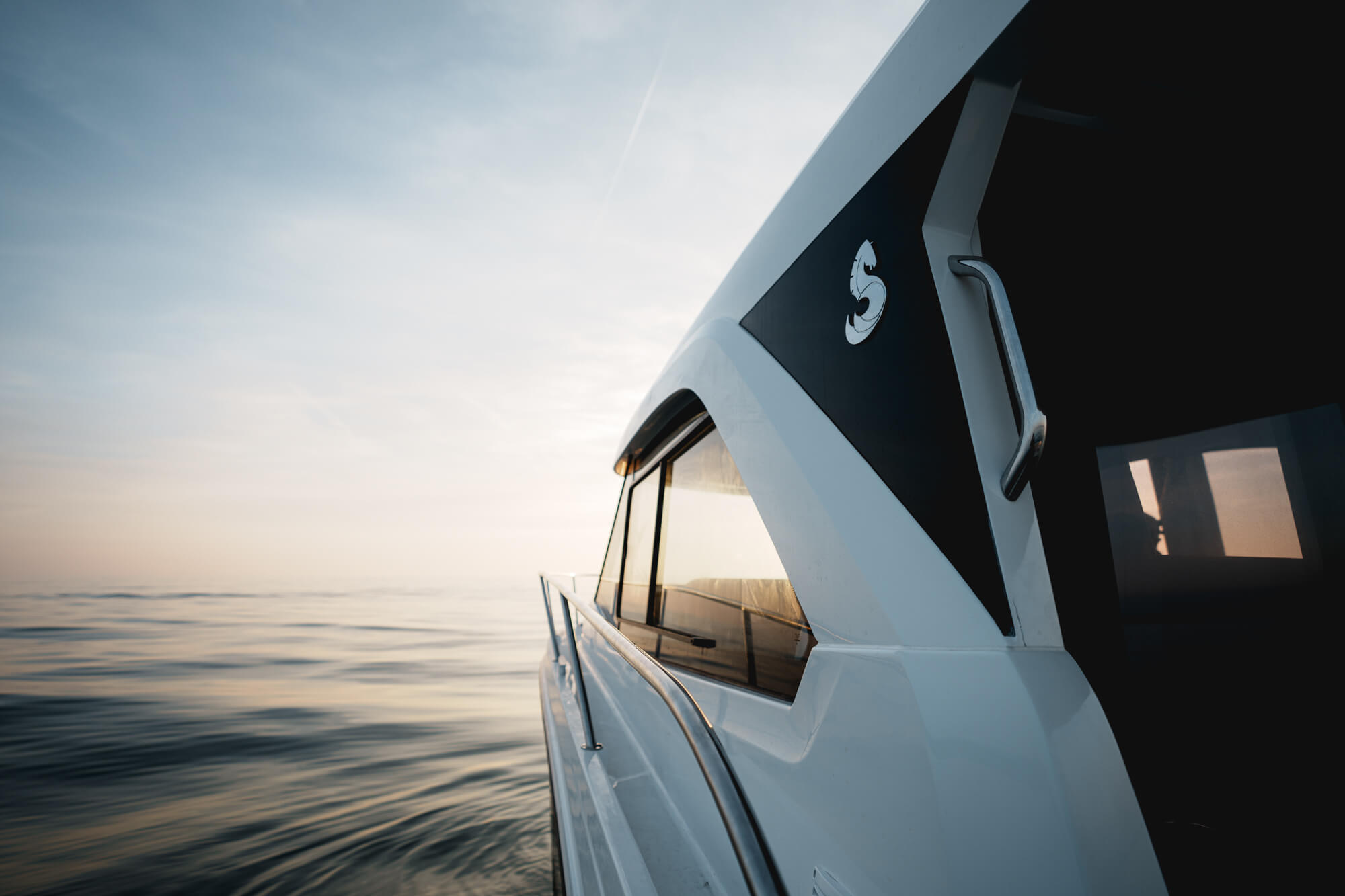 The new ANTARES 9: BENETEAU reinvents the weekender of reference | BENETEAU