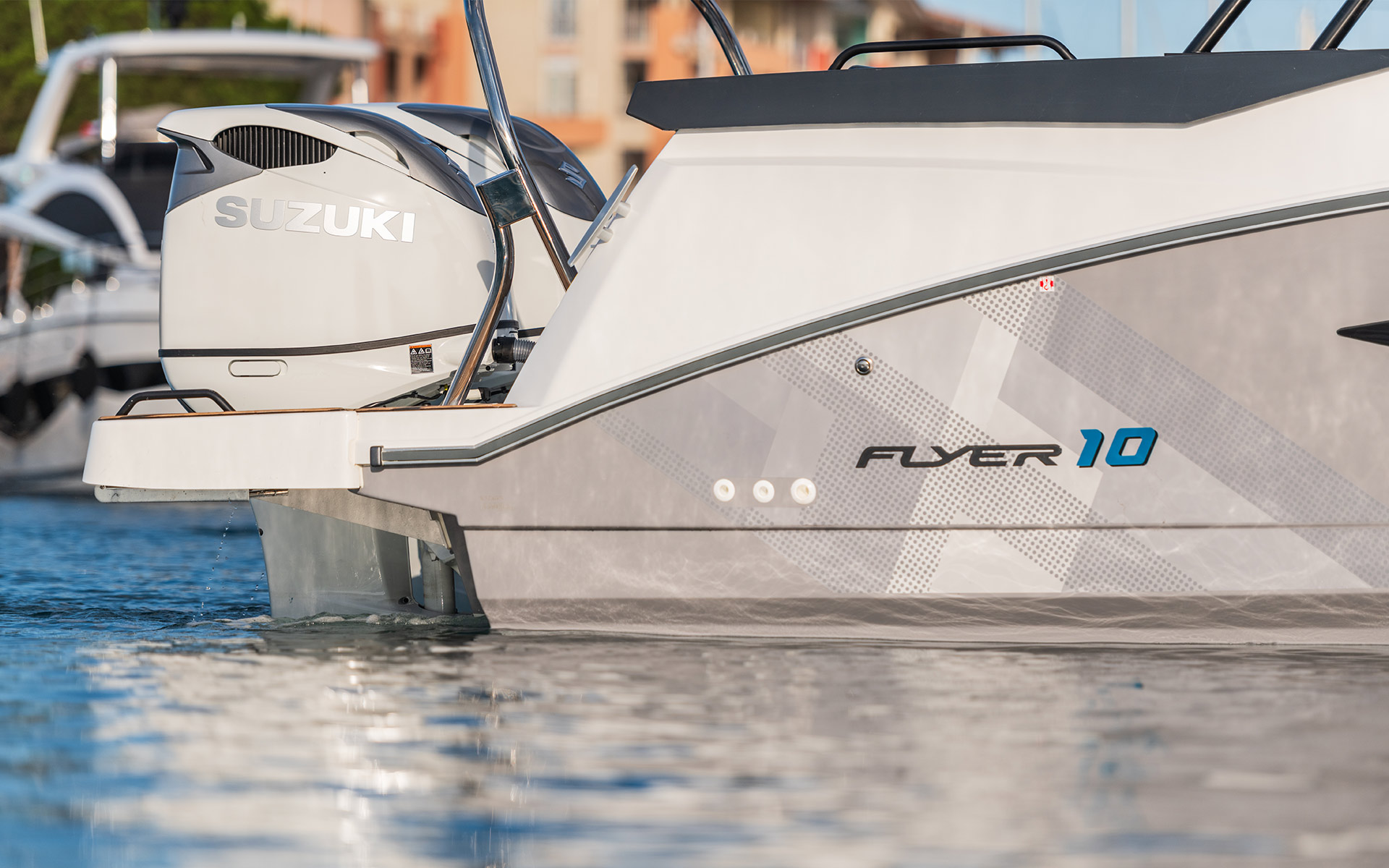 Flyer 10 Sport Top | BENETEAU