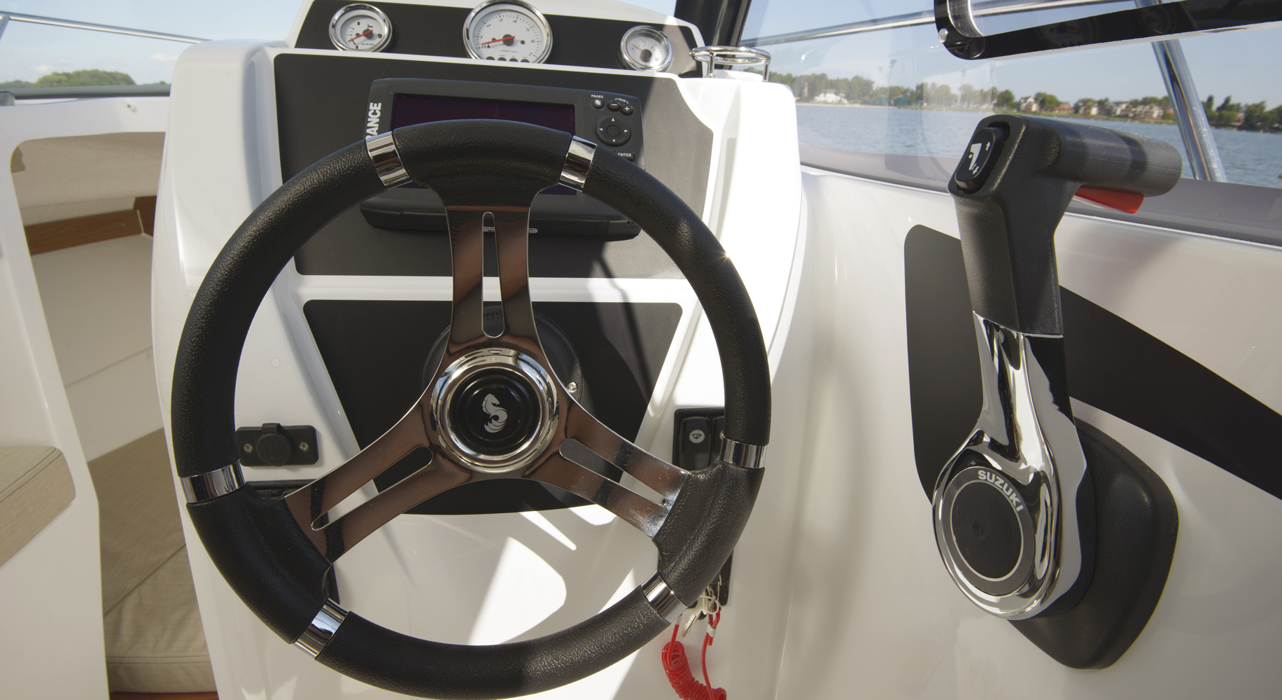 Motorboat Antares Hors Bord 5,8 - Powerboat Beneteau