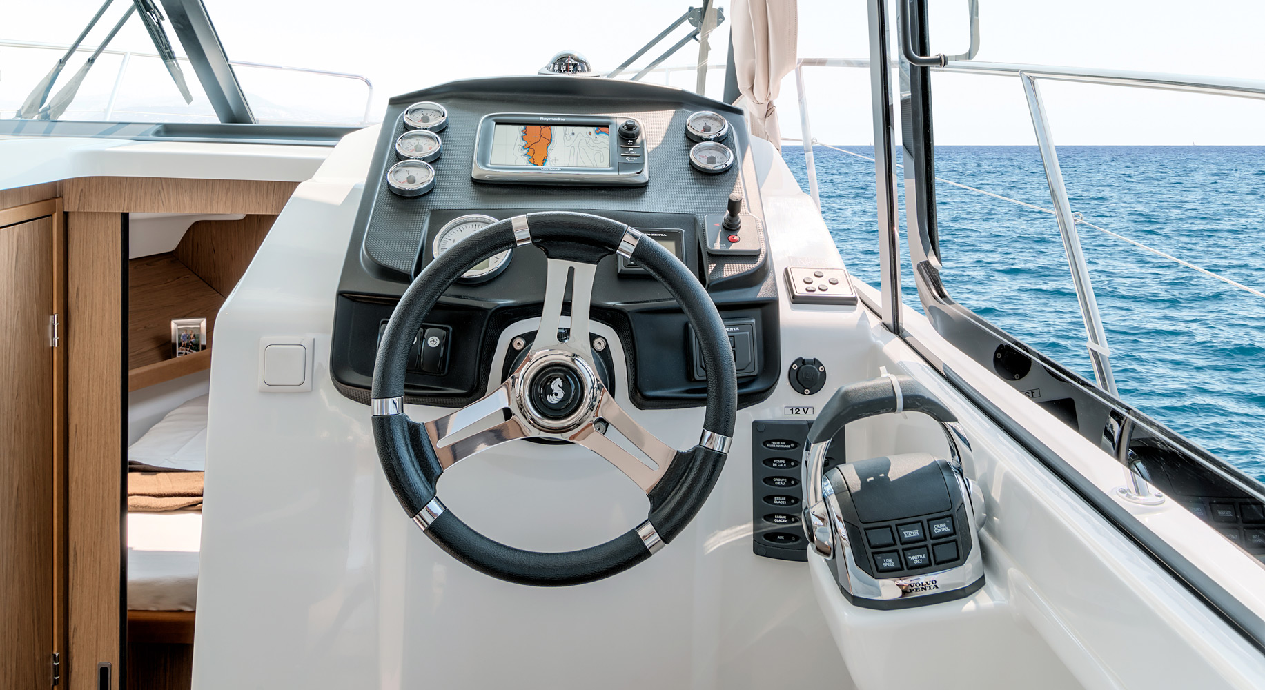 Motorboat Antares In Bord 30 - Powerboat Beneteau