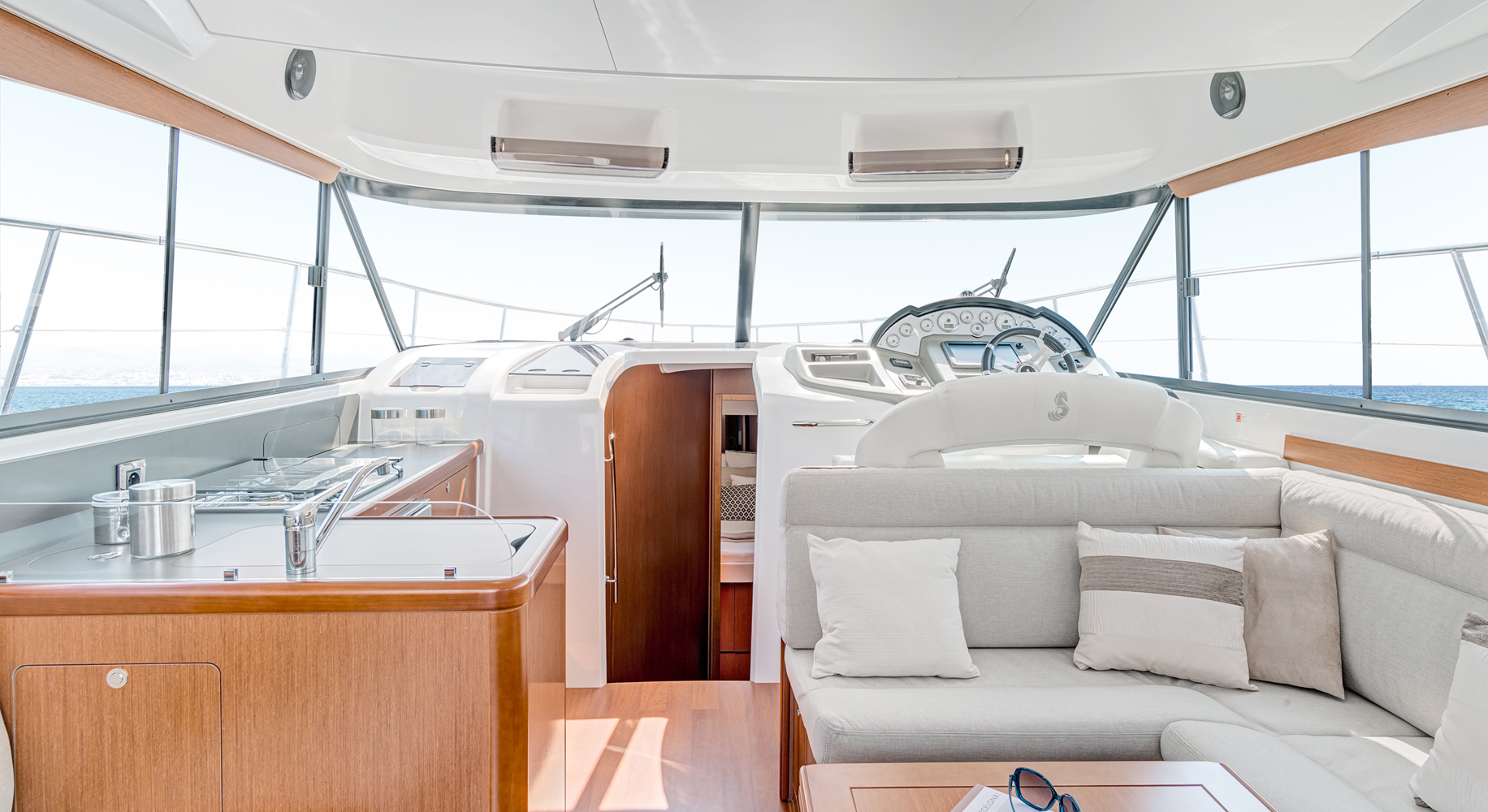 Motorboat Antares In Bord 42 - Powerboat Beneteau