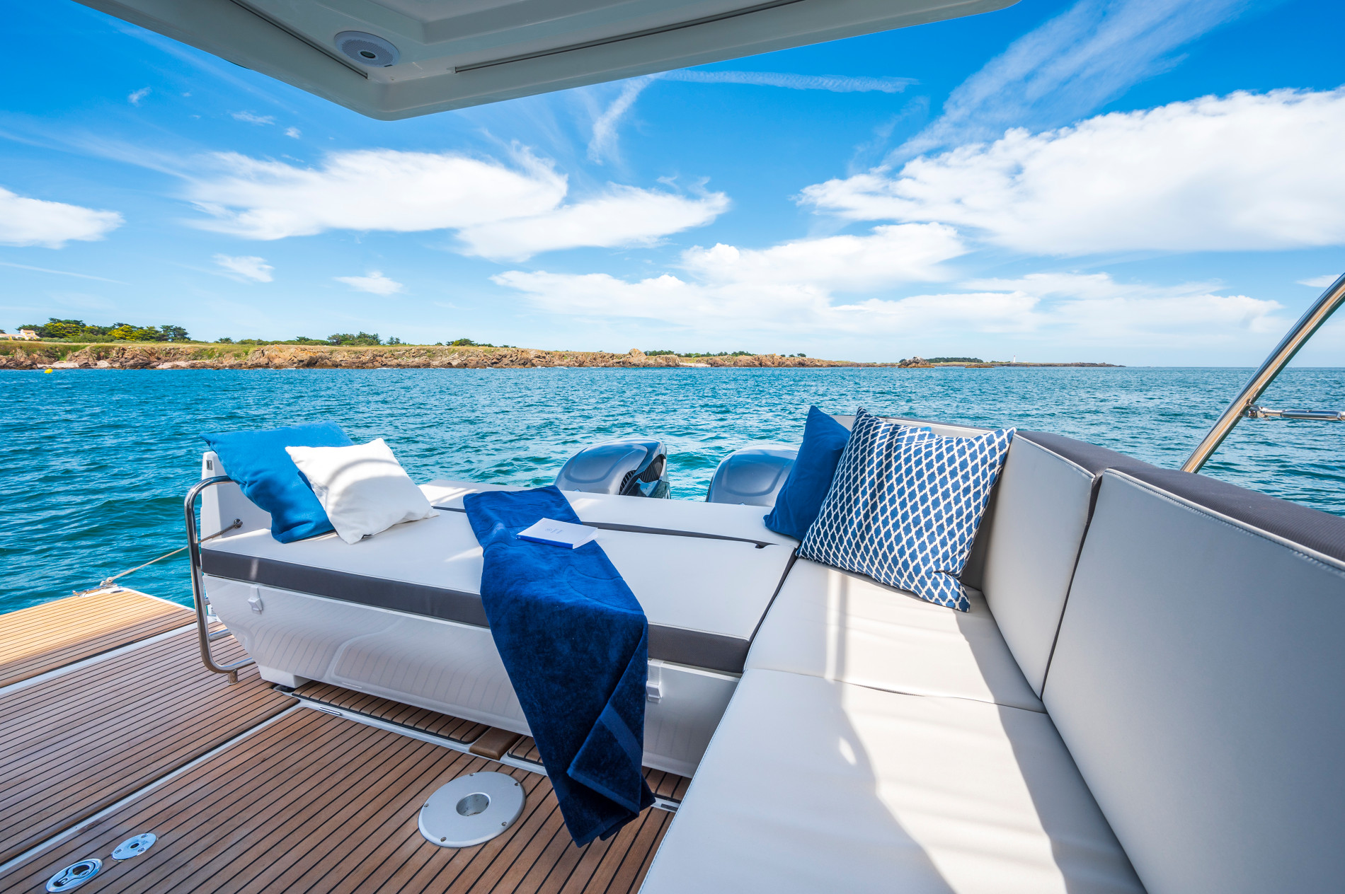 BENETEAU Antares 11 | The weekender that hits the right note
