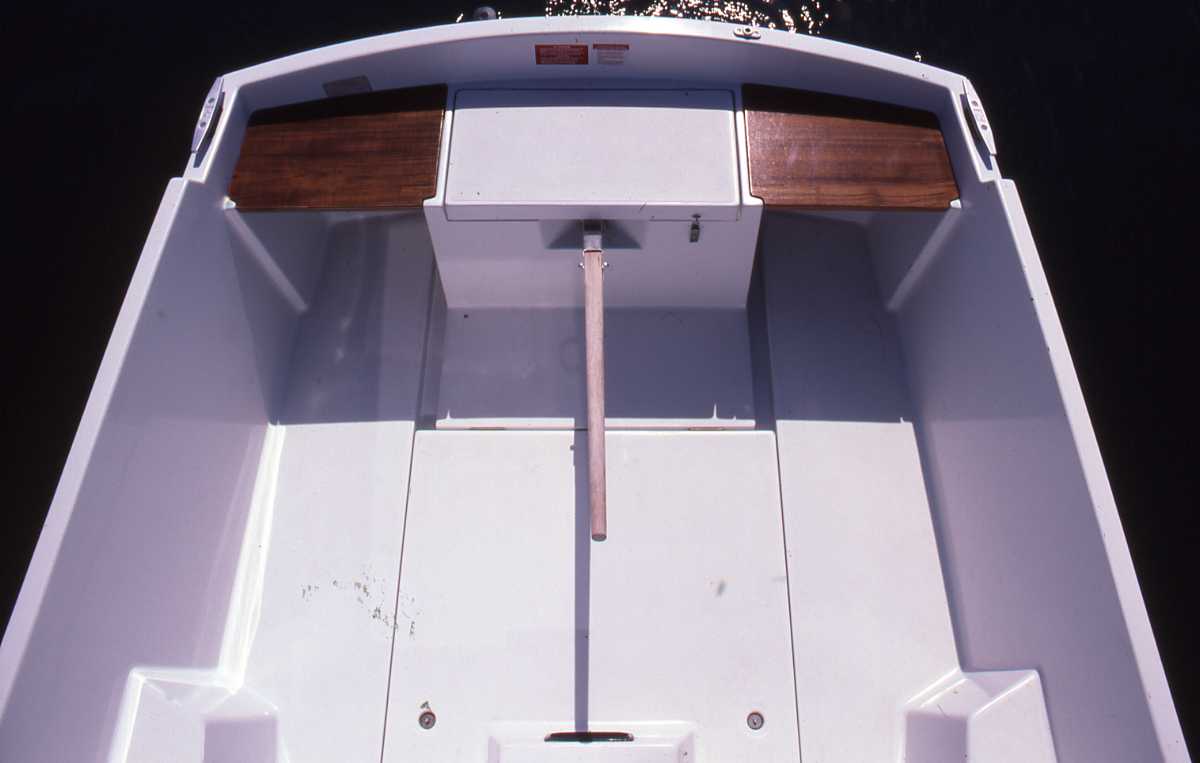 Antares 5.60 | Bénéteau heritage