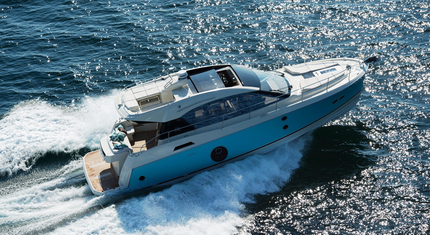 Motorboat Monte Carlo 5S - Powerboat Beneteau