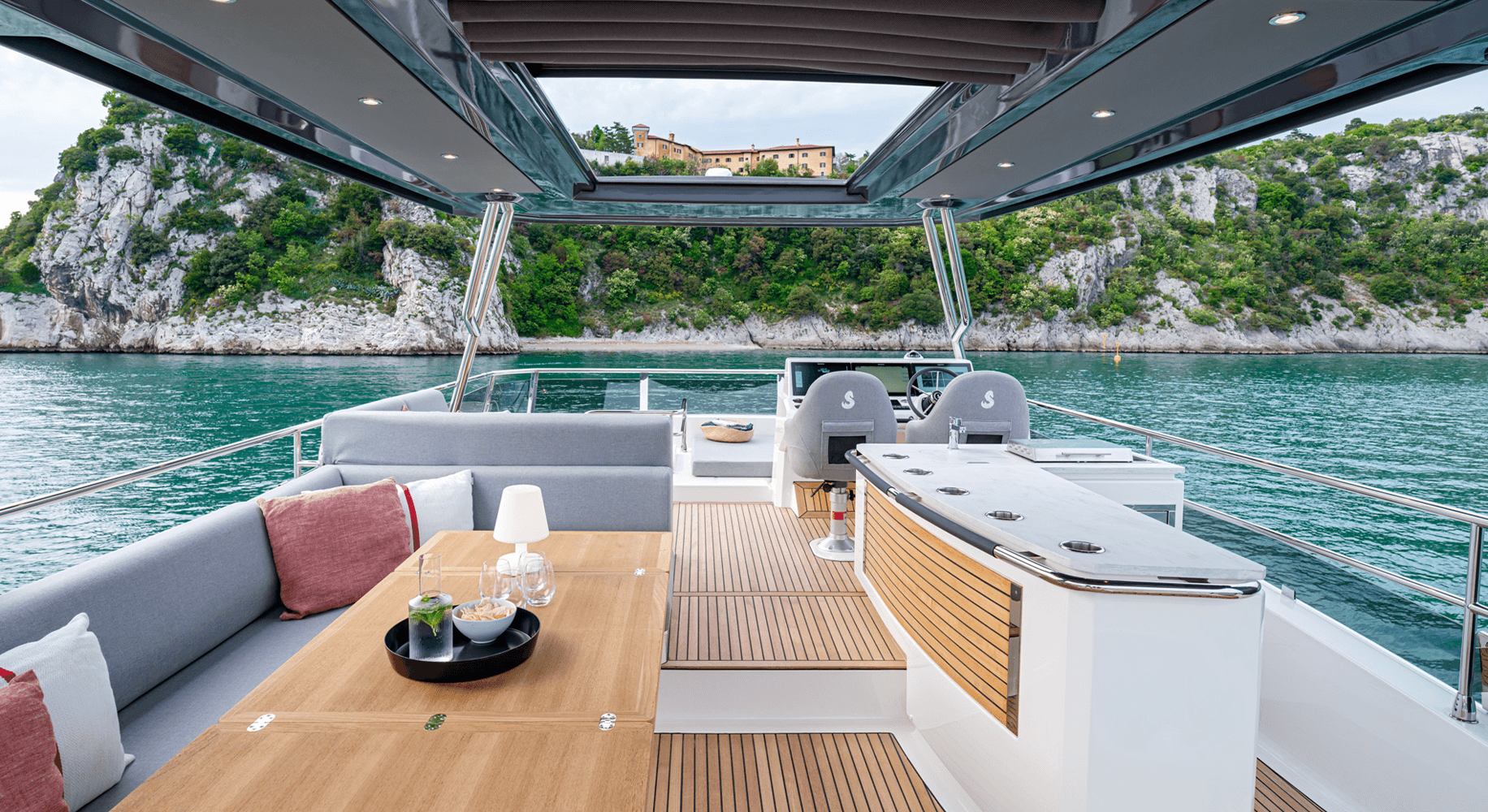 BENETEAU | Grand Trawler - The Evolution Of The Voyaging Yacht