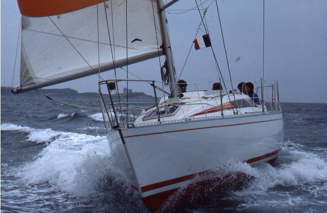 First Class 8 | Bénéteau