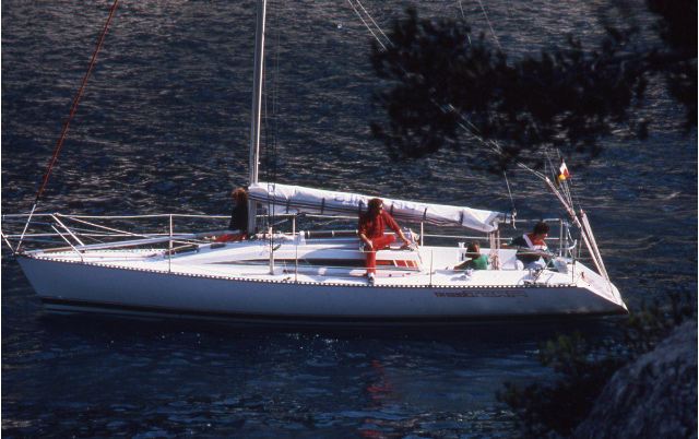 First Class 10 | Bénéteau