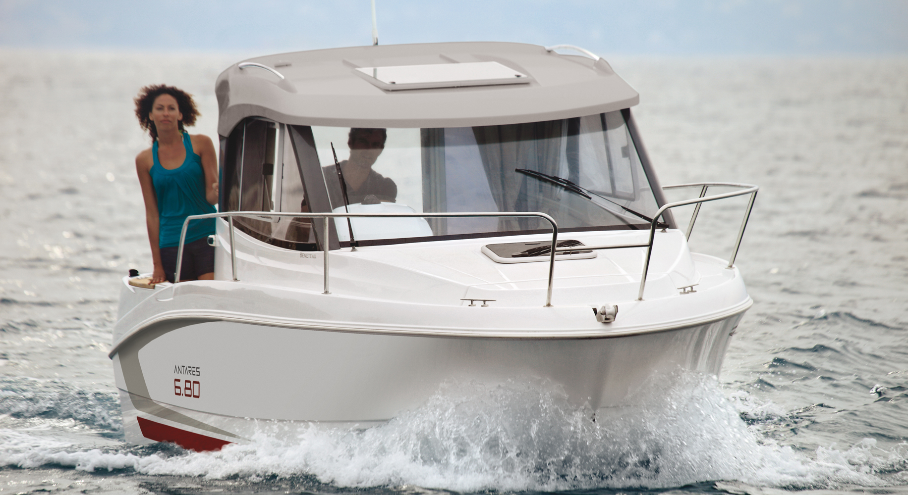 Bateau à moteur Antares In Bord 6,8 - Bateau Yacht Beneteau