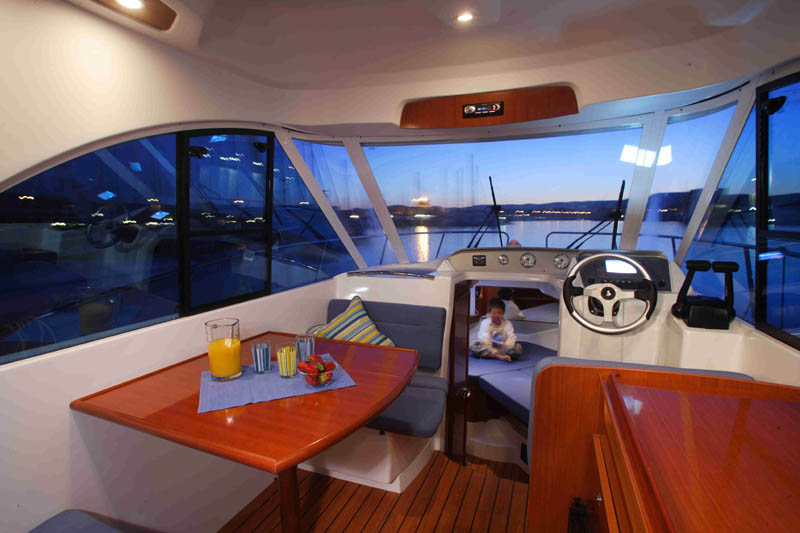ANTARES 8.8 | Bénéteau heritage
