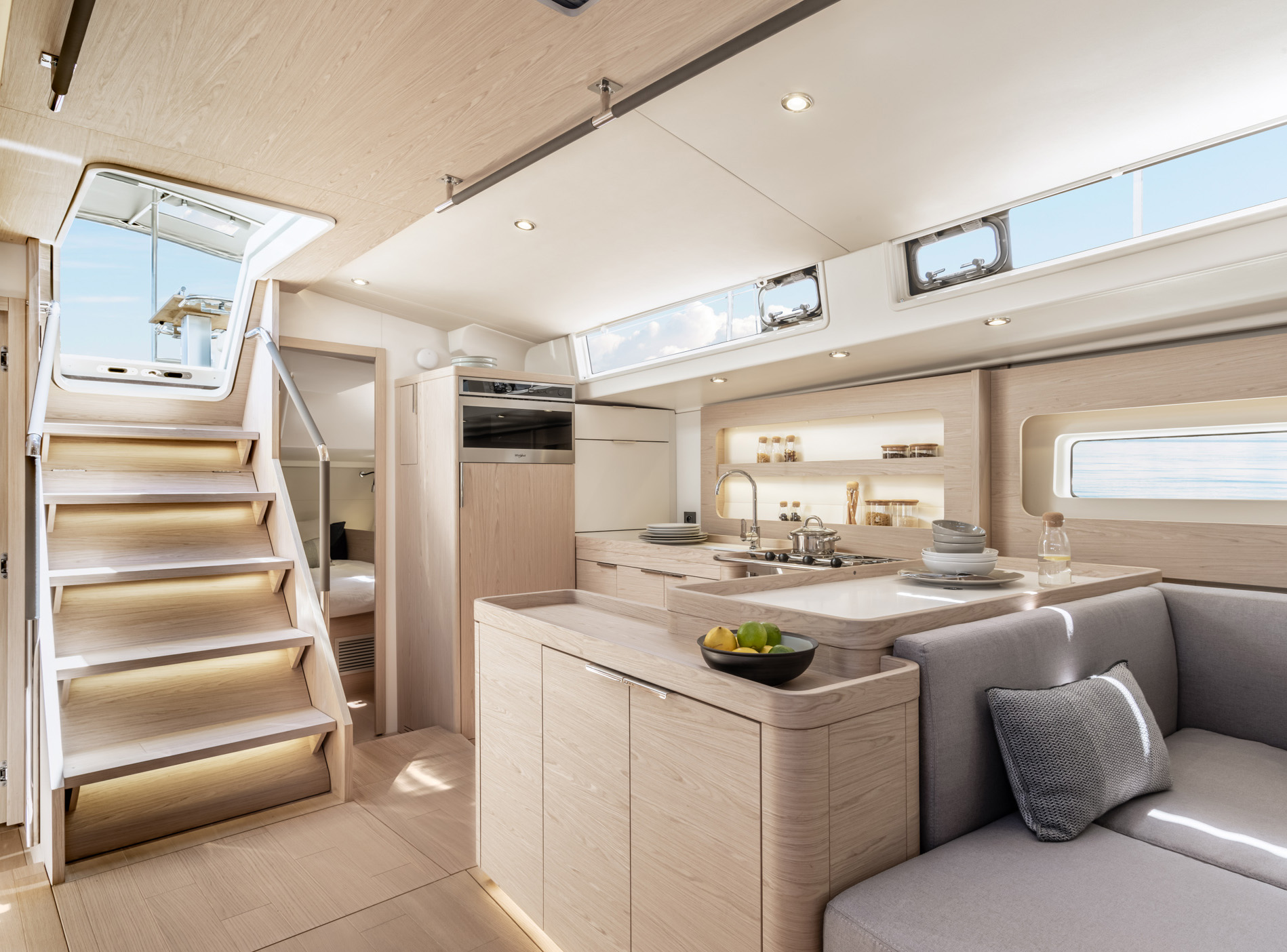 BENETEAU Oceanis Yacht 54 | Excellence In Cruising