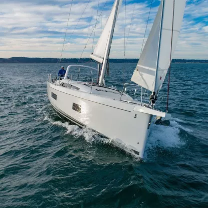 Beneteau oceanis store
