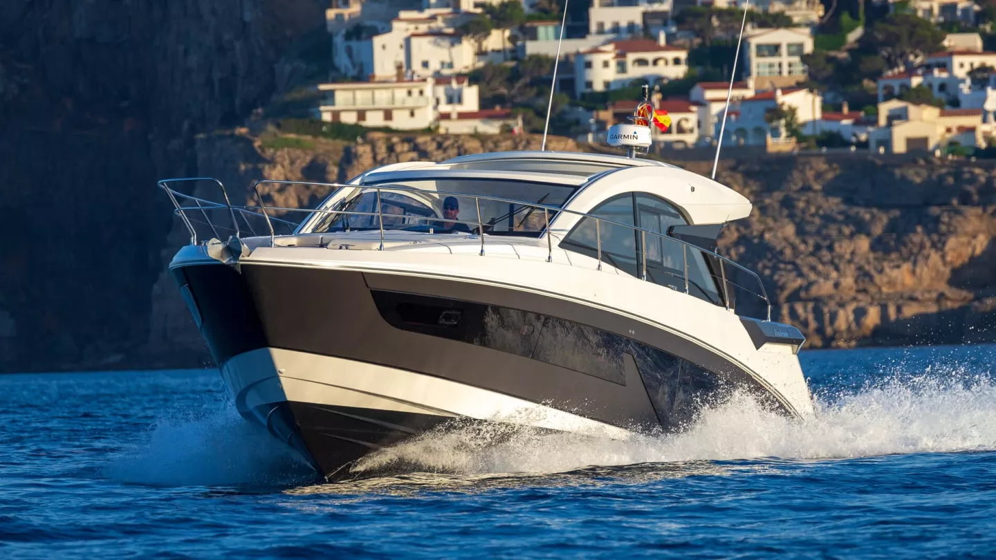 BENETEAU Gran Turismo 45 | Your Ocean Powerplay