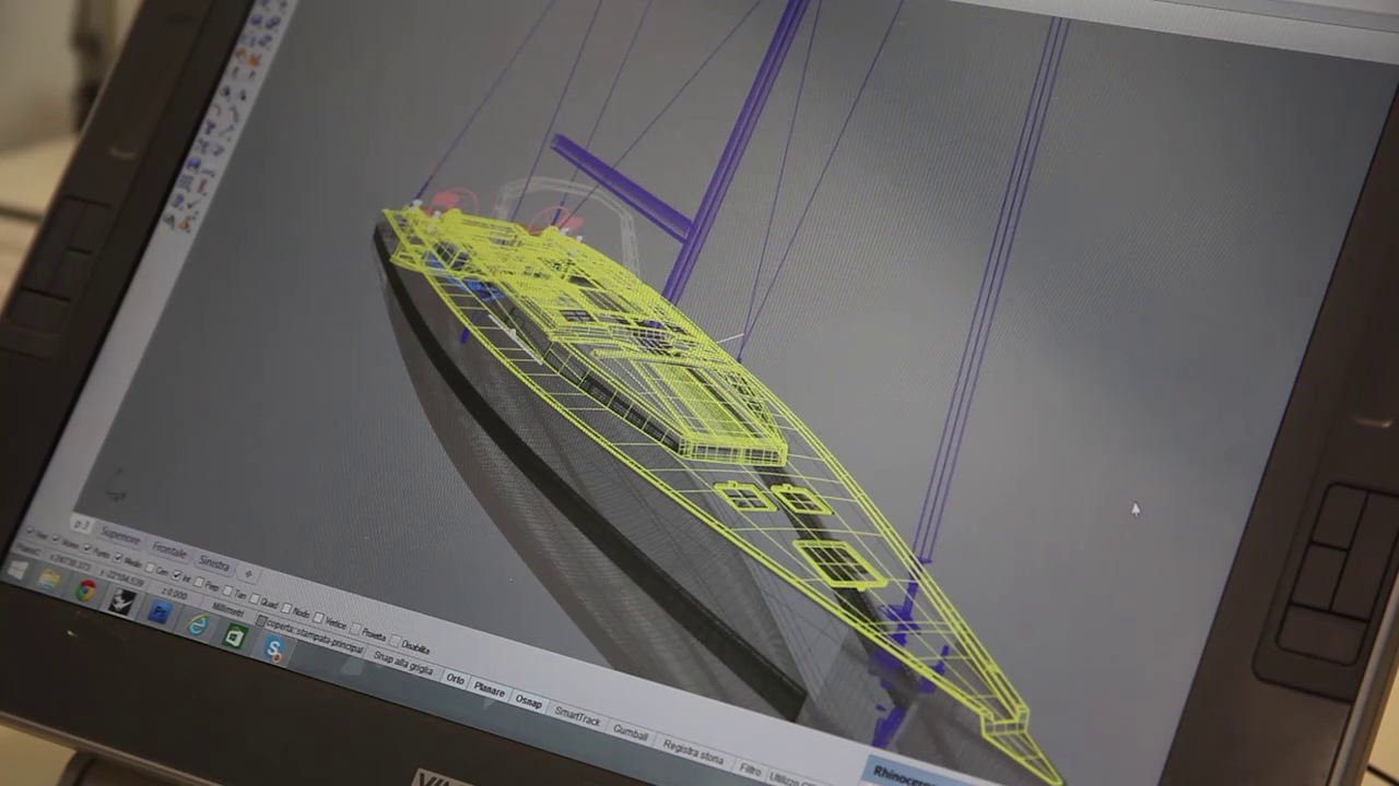 Build - Sail and motor boat manufacturer Beneteau